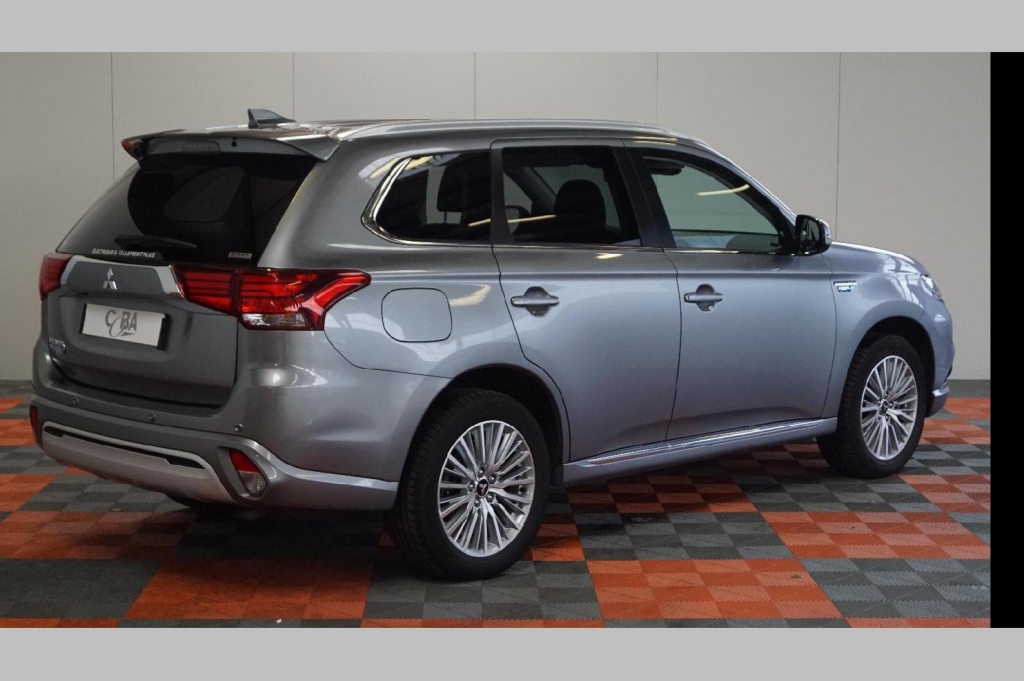 MITSUBISHI MITSUBISHI OUTLANDER PHEV Outlander 2.4l 224 ch PHEV Twin ...